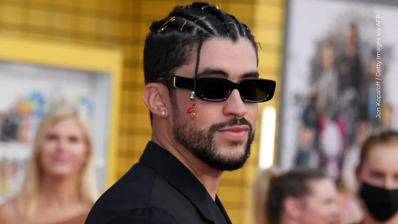 Bad Bunny presentó su nuevo álbum disfrazado de rey mago | SuperLike