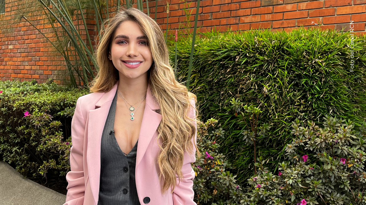 Shaira sube romántica foto junto a su novio en San Valentín