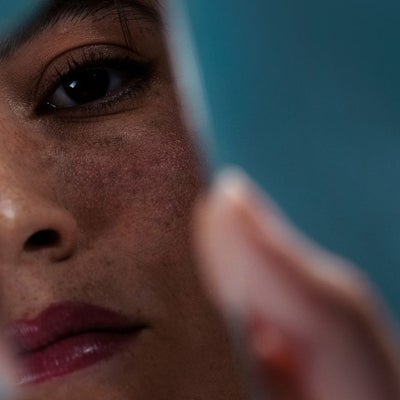 Ella es la mujer que aparece en el video de Valeria Márquez