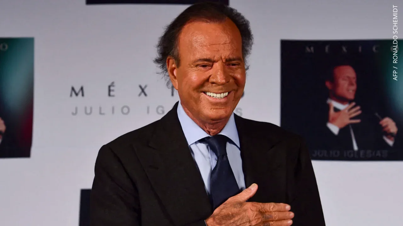 Los mejores memes de Julio Iglesias tras la llegada de julio