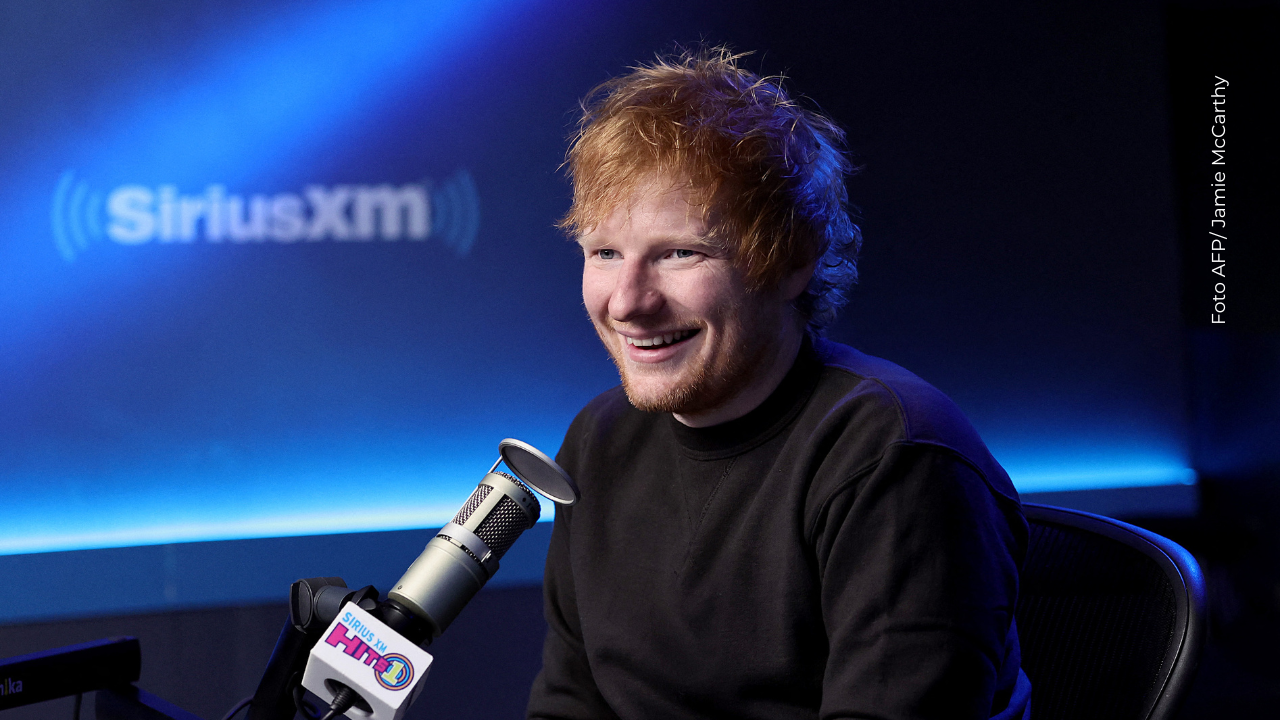 Ed Sheeran canta junto a James Blunt y Brendan Brown