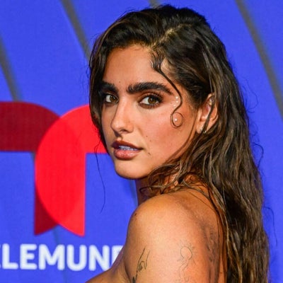 Isabella Ladera se dejó ver muy enamorada junto a su novio y despertó ...