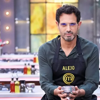 Alejandro Estrada da el nombre de finalistas MasterChef