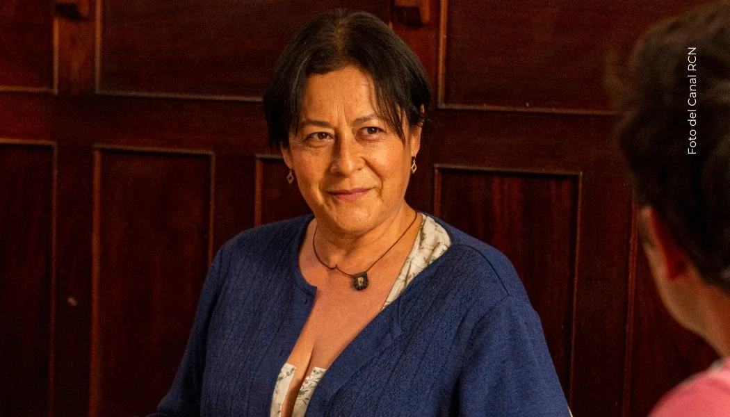 El aspecto de Alina Lozano si tuviera 16 años de edad