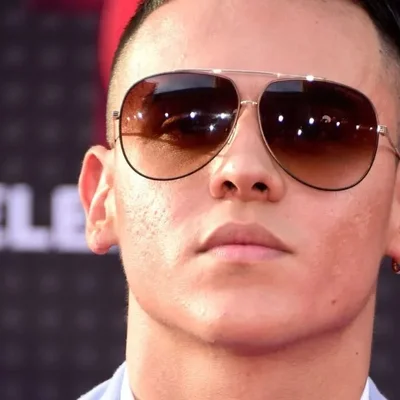 Kevin Roldán compartió fotos familiares y reflexiona