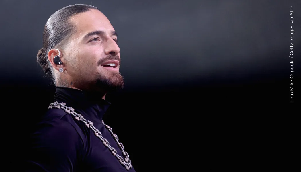 Video Maluma canta en ‘Encanto’ y recibe reconocimiento