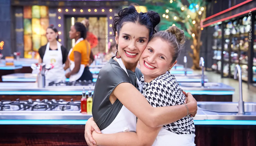 Paola y Vicky Berrio celebran su victoria en MasterChef